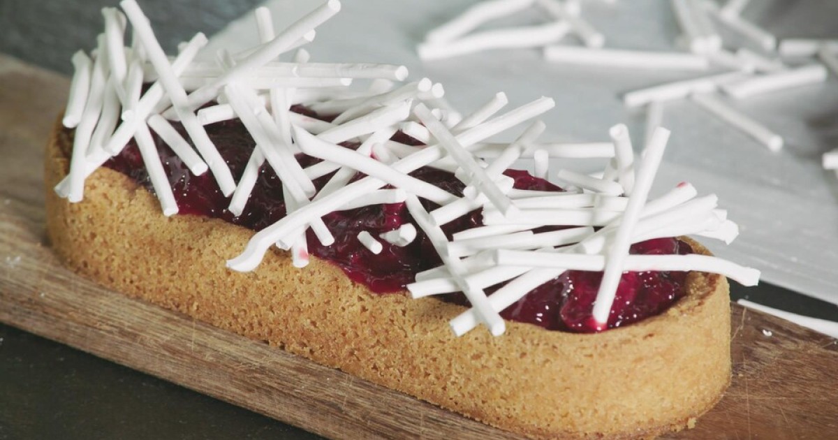 Kersenslof met meringue staafjes | BinnensteBuiten