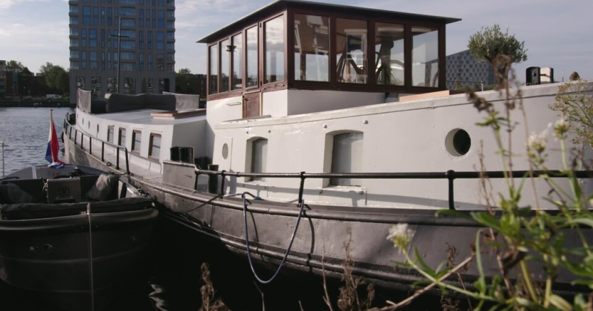 Strakke woonboot Amsterdam | BinnensteBuiten