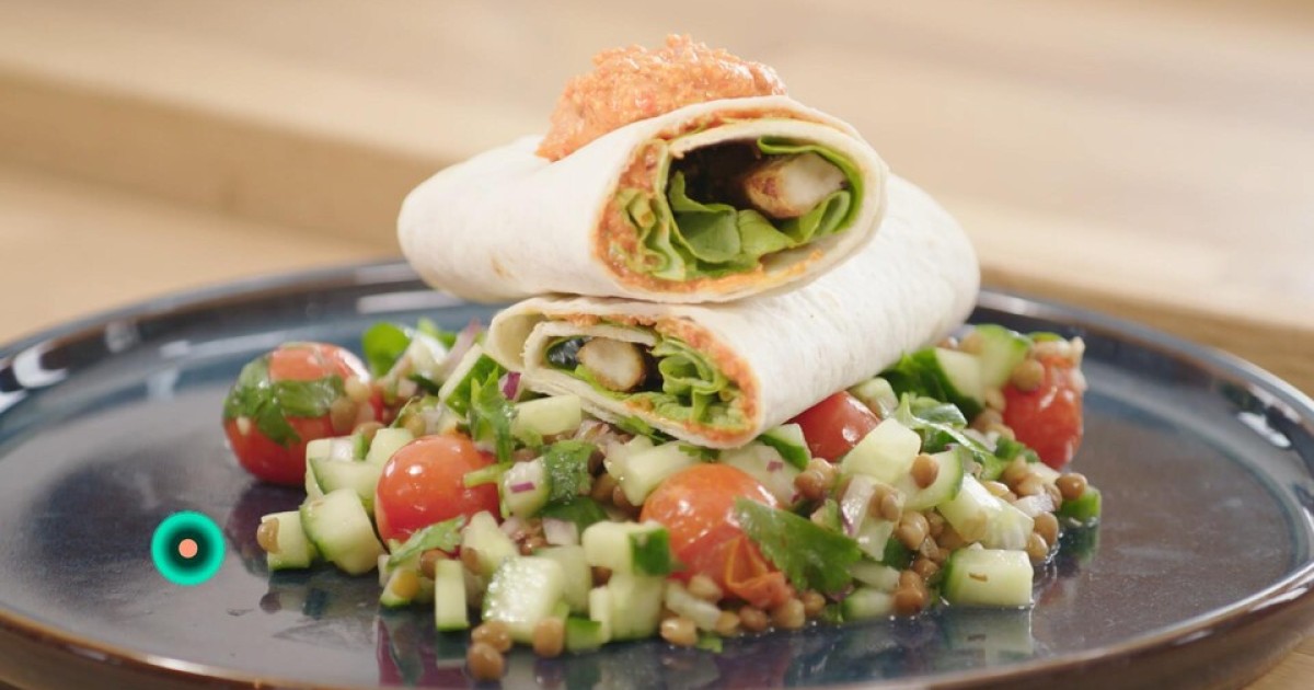 Wraps met aubergine en een frisse paprikaspread | BinnensteBuiten
