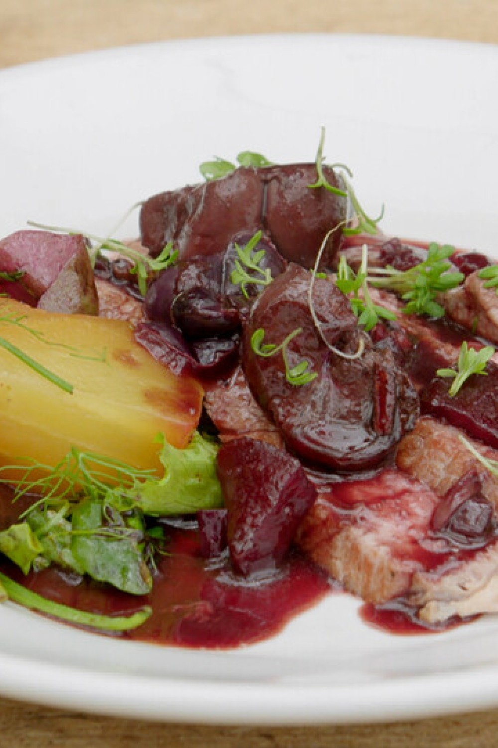 Kalfsentrecote met rode wijnsaus | BinnensteBuiten